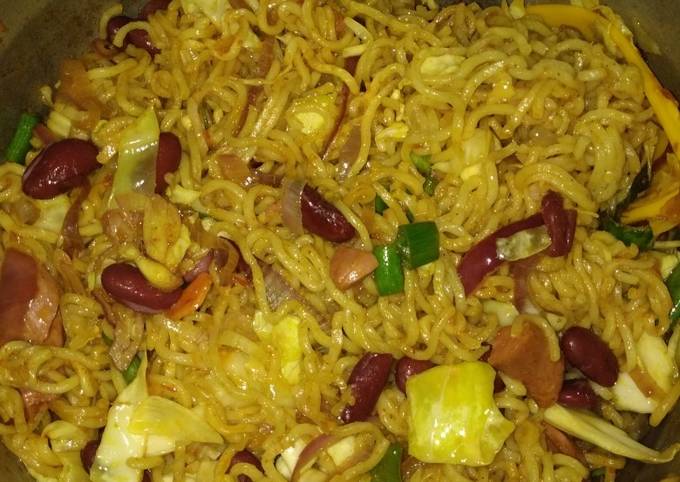 Indomie noodles Recipe by Funmilayo Atuba (Abuja Mom) - Cookpad