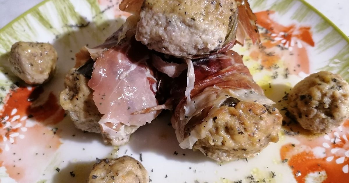 Ricetta Carciofi Ripieni Con Trito Di Maiale Avvolti Nello Speck di ...