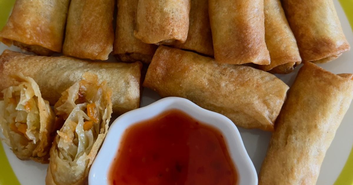 Resep Spring Rolls Sayur oleh 𝓘𝓷𝓪. 𝓚𝓲𝓽𝓬𝓱𝓮𝓷👩‍🍳 - Cookpad