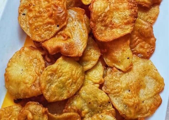 Crispy Aloo pakory Recipe by Shazi Mudabbir - Cookpad