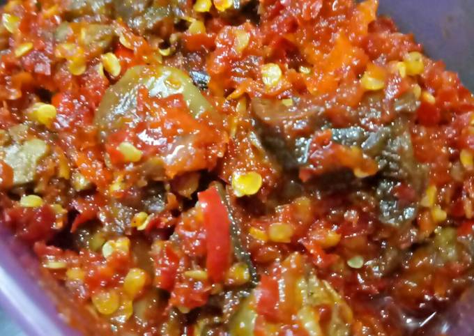 Resep Sambal Goreng Ati Ampela oleh Feni Tri Angraini - Cookpad