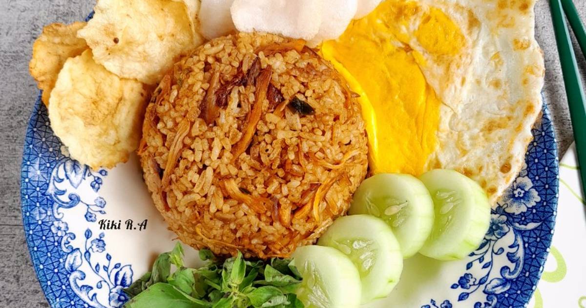 Resep Nasgor Rendang Ayam Suwir oleh Dapur Amalia Rizki - Cookpad