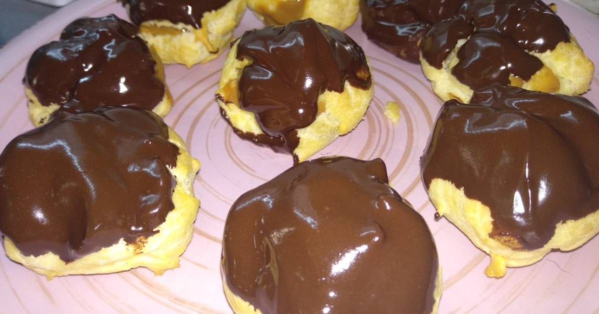 Bombas rellenas de dulce de leche y baño de chocolate Receta de Antoo ...