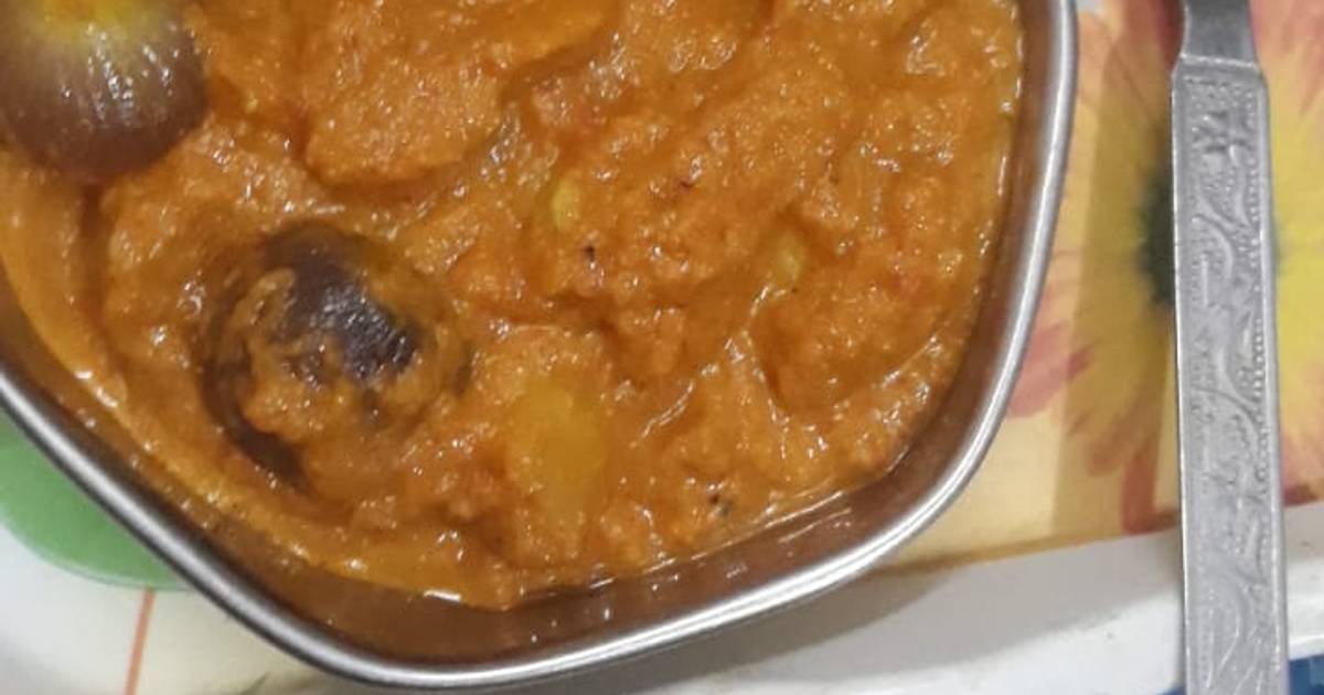 Gravy wali aloo pyaz ki sabzi Recipe by anvi dewan - Cookpad