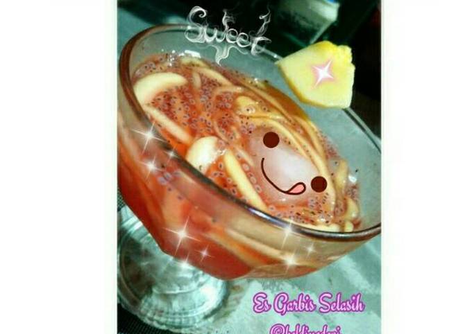 Resep Es Garbis Selasih oleh heldinadevi ~ - Cookpad