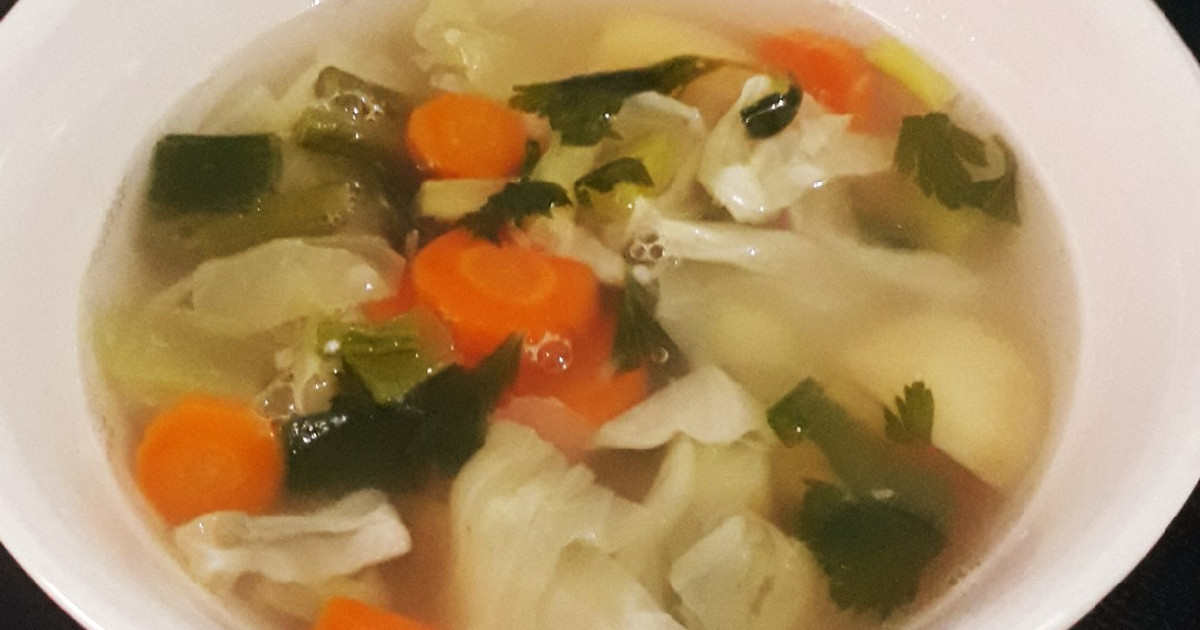 Resep Sop Sayuran Simple oleh Faridaida_ - Cookpad
