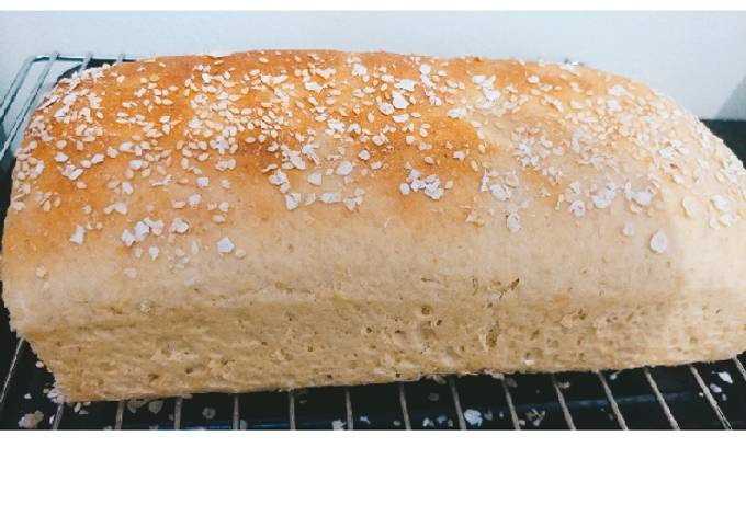 Resep Roti tawar oat madu oleh Juan's Kitchen - Cookpad