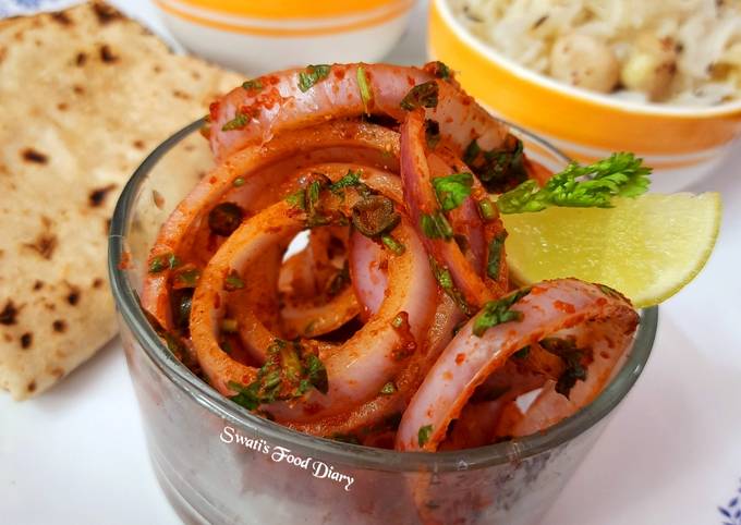 Laccha Pyaz or Masala Pickled Onions Recipe by Swati Keshri 👩‍🍳 - Cookpad