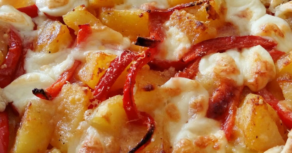 Torta Salata Di Pepperoni, Patate E Mozzarella Recipe by Miss Fluffy's ...