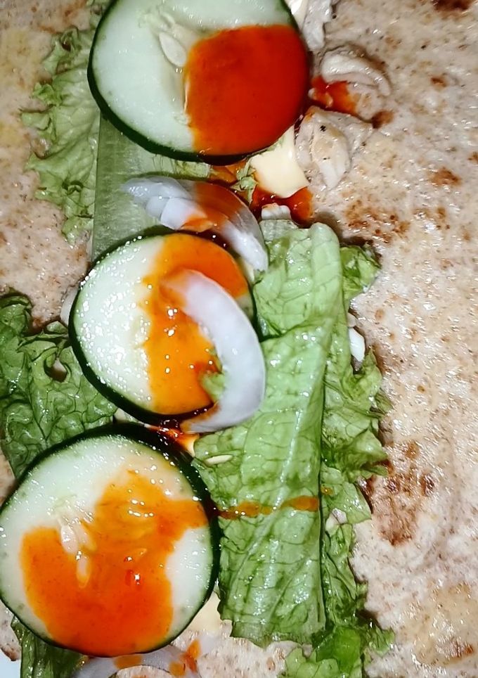 Resipi Roti Roll Up Wrap Ayam oleh Alia Ali - Cookpad