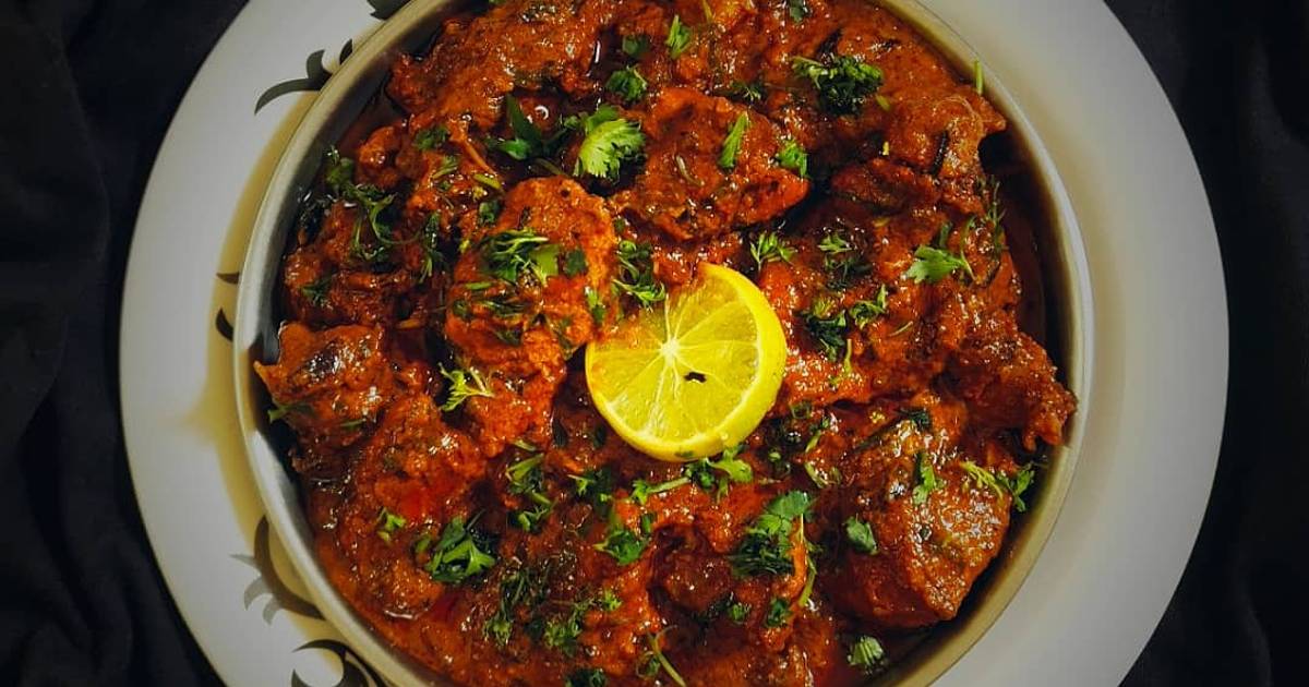 Curd Chicken Recipe by Sailee Tanawde Mhatre - Cookpad