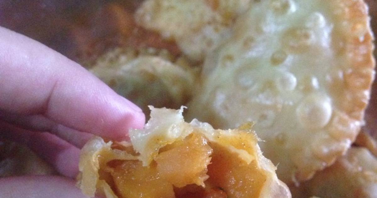 Resep Curry Puff / Karipap oleh Cintiya Monica - Cookpad