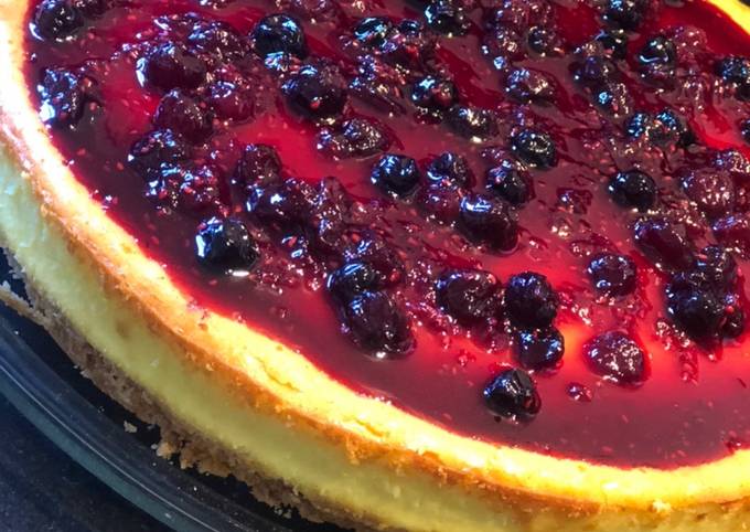 Cheesecake de frutos rojos Receta de Belen Sponton- Cookpad
