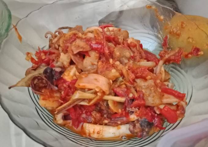 Resep Cumi Balado Bumbu Sederhana oleh Artha Wahyuni - Cookpad