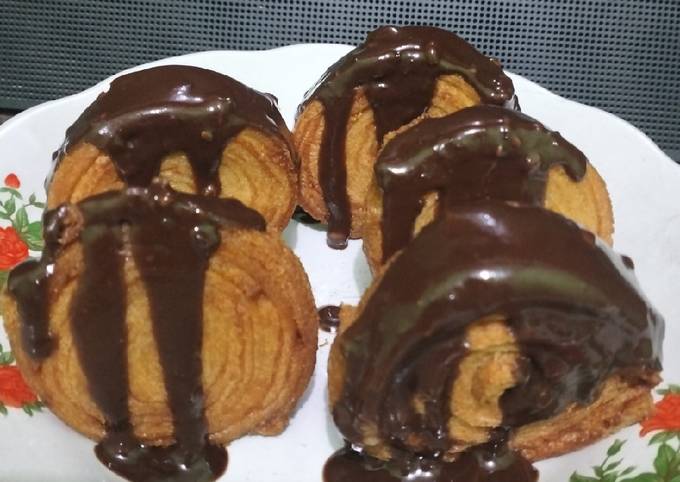 Resep Cromboloni Roti Tawar oleh Nufi Eri Kusumawati - Cookpad
