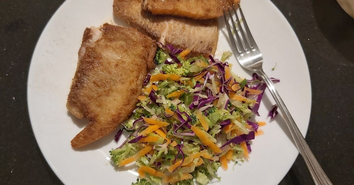 Fish Fillet And Salad Recipe by Njeri Ngigi - Cookpad
