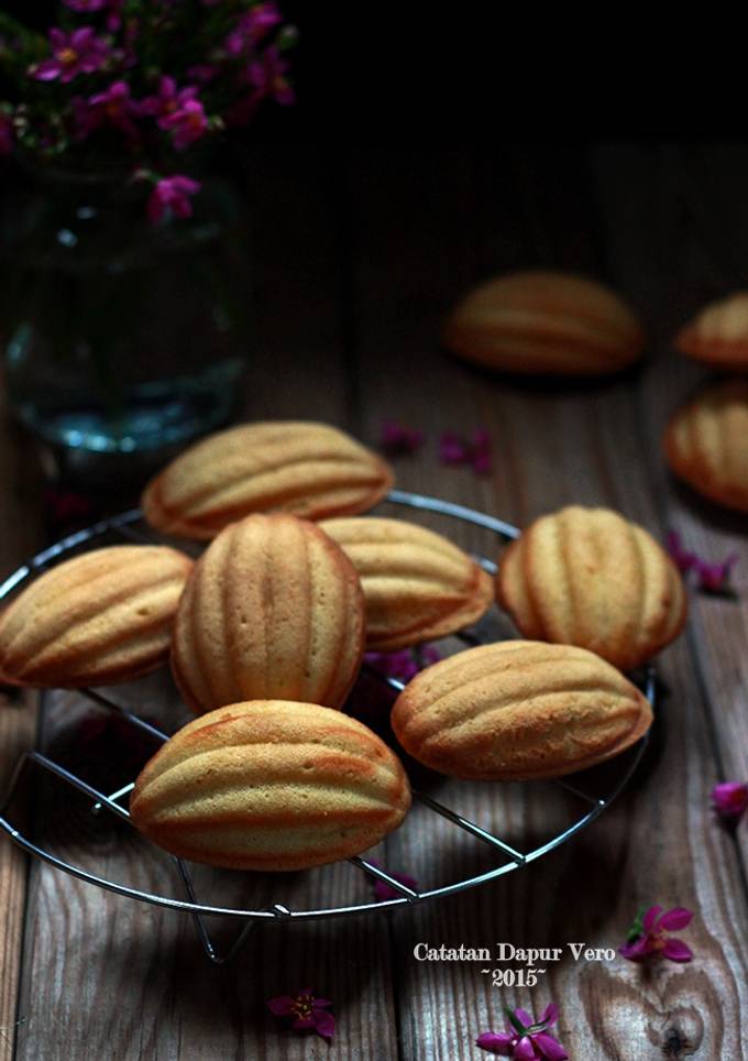 Resep BOLU KERING JADUL oleh VERONICA DHANI - Cookpad