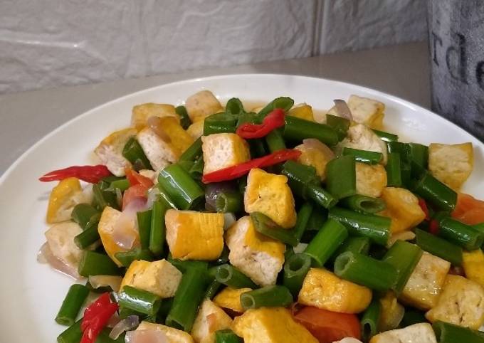 Resep Tumis Tahu Kembang Bawang oleh Yuli Tiarni - Cookpad