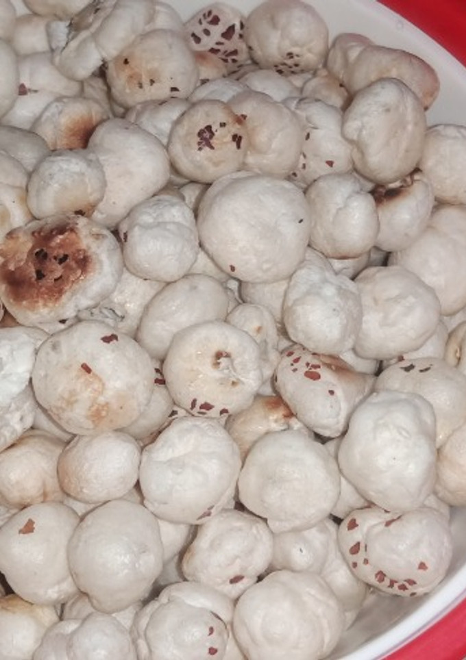 भुने हुए मखाने(Bhune Hue Makhane Recipe In Hindi) रेसिपी बनाने की विधि ...