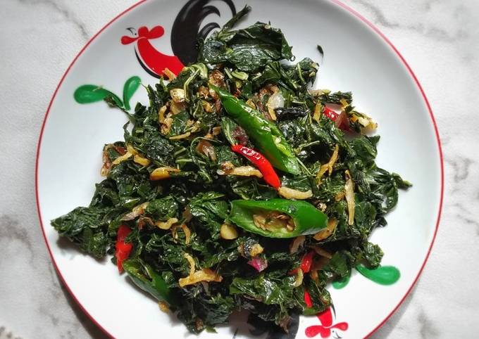 Resep Oseng Daun Singkong & Teri oleh Dde Winda - Cookpad Resep Oseng Daun Singkong & Teri oleh Dde Winda - Cookpad
