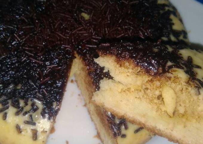 Resep Bolu Rice cooker oleh ikapratiwi - Cookpad