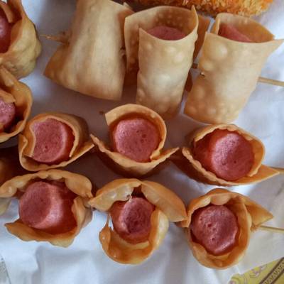 Resep Pasrol (pangsit sosis roll) oleh Jihan Agustin Ranitia - Cookpad