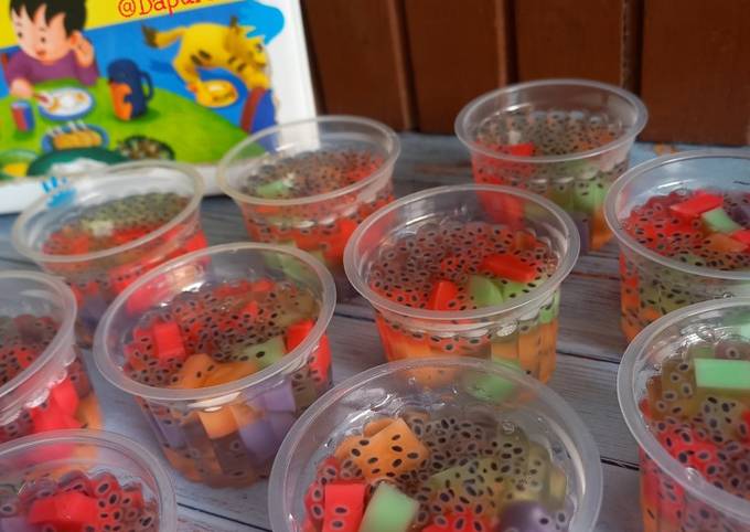 Resep Puding Mozaik Kaca oleh Diah Pohan - Cookpad Resep Puding Mozaik Kaca oleh Diah Pohan - Cookpad