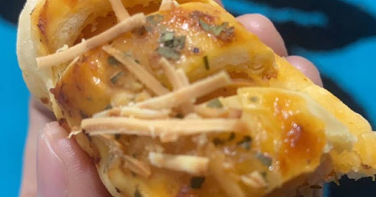 Resep Sosis Roll Pastry oleh Pita Zakaria - Cookpad