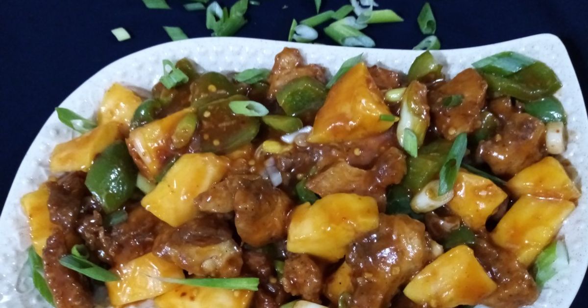 Sweet & Sour Chunky Mango Chilli Chicken Recipe by Fatima Rais - Cookpad