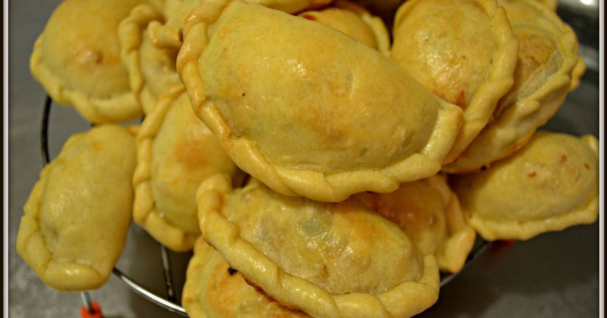 Resep Pastel Isi Ayam oleh Sat Rahayuwati - Cookpad