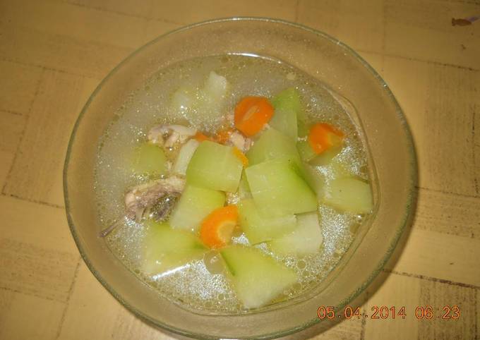 Resep SUP AYAM LABU SIAM oleh anisatur raehan - Cookpad