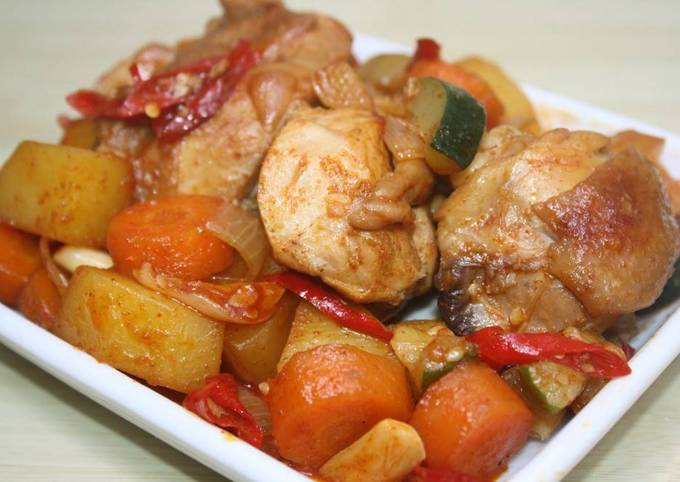 Resep Dak DoriTang (Korean Spicy Chicken Stew) oleh nani yusuf - Cookpad