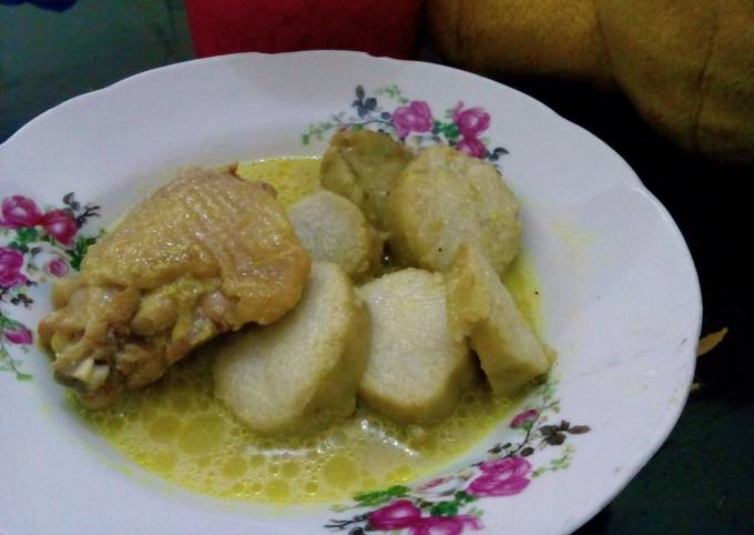 Resep Opor ayam kuning oleh Ade Rahma Mikolita - Cookpad