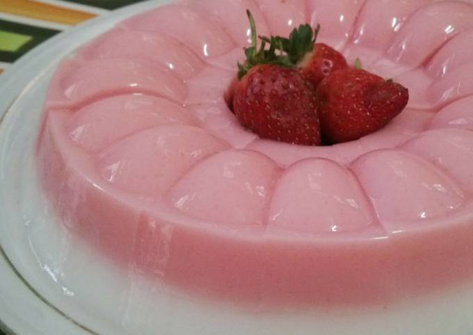 Resep Puding Merah Putih oleh Tika Gartikayati - Cookpad