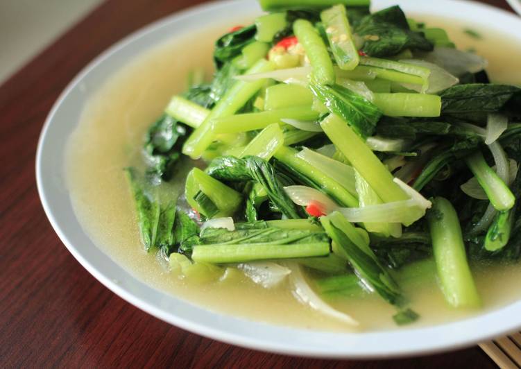 Resep Sayur Sawi Bawang Bombay oleh Novi Herawati - Cookpad