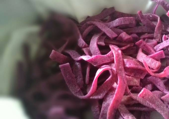 Resep stick ubi ungu renyah oleh Titie Aisyiah Nugraha - Cookpad