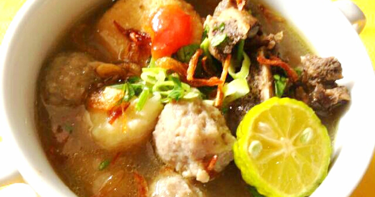 Resep Bakso Sapi Lezat N Kress oleh Ricka Erlyani - Cookpad
