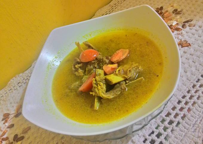 Resep Garang Asem Tulangan Sapi Sedap oleh Ayu|Chokladfactory - Cookpad