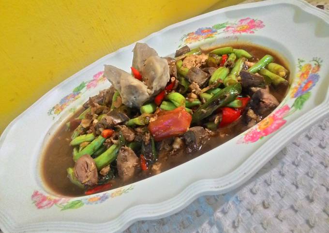 Resep Oseng Buncis Hati Orak Arik Telur oleh Ayu|Chokladfactory - Cookpad