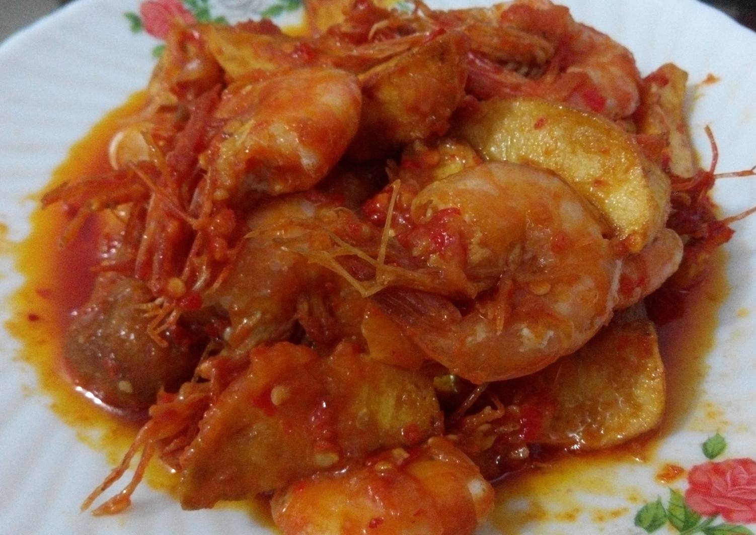Resep Udang kentang sambal extra pedas oleh Nat - Cookpad