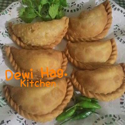 Resep PASTEL BASAH oleh dewi hag - Cookpad