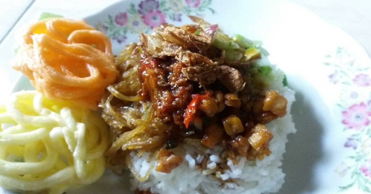 Resep Nasi Lengko khas Indramayu 🍛 oleh Bunda 'Adnan - Cookpad