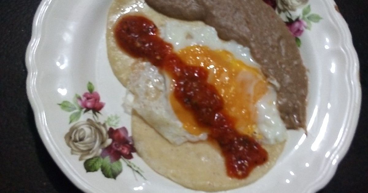 Ranch Style Eggs With Salsa Macha, Aunt Güera’s Jalisco Style Recipe by ...
