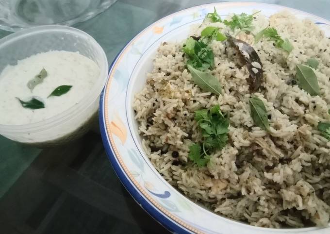 Green pulao Recipe by Umaima Umar - Cookpad