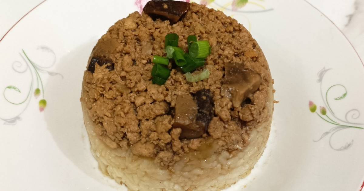 Resep nasi tim ayam rumahan: Lembut, gurih, dan sehat