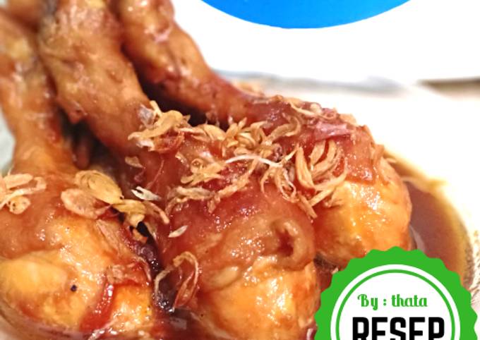 Resep Semur Ayam Kecap oleh thata - Cookpad