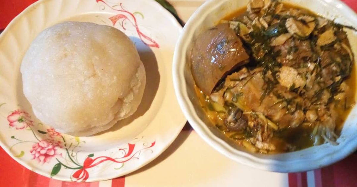 Ukazi Soup With White Garri Recipe by Amaka Patience Emmanuel - Cookpad