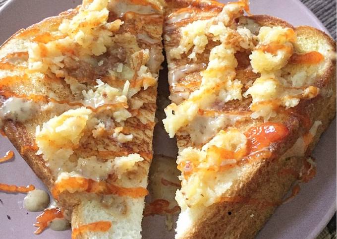 Resep Roti panggang crumble keju oleh Astria Sururiyah - Cookpad