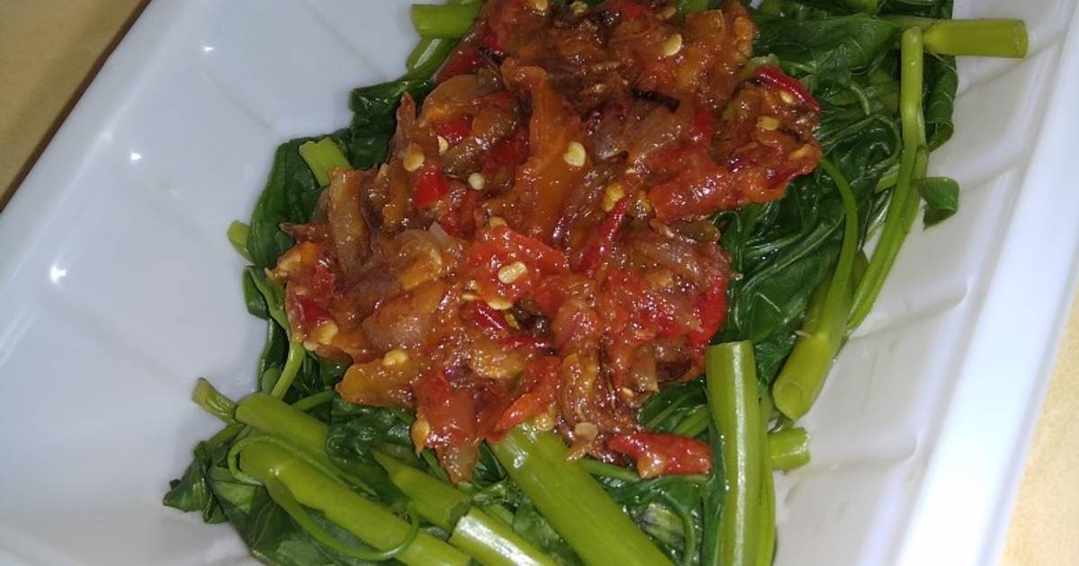 Resep Plecing Kangkung oleh Sekar Sayur - Cookpad