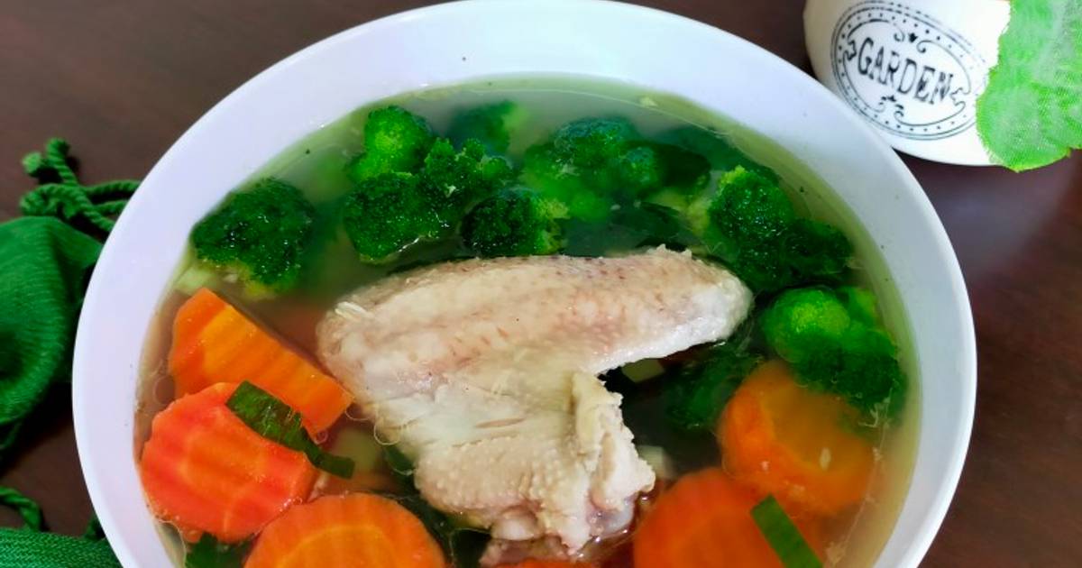 Resep Sup BroTel Sayap Ayam oleh Rahma_Bunda Radit & Rafa - Cookpad